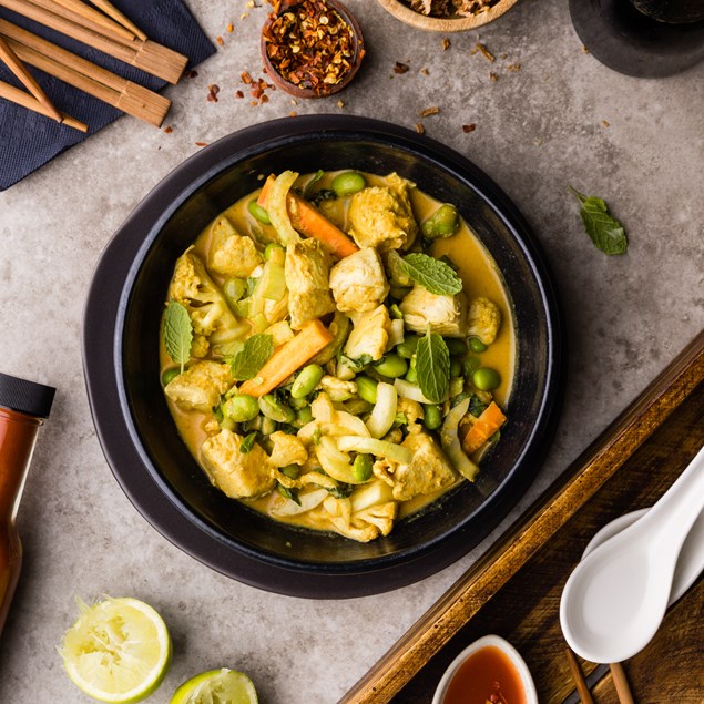 Ready Made Fresh Start Thai Yellow Chicken Curry, Serves 1 - My Food Bag