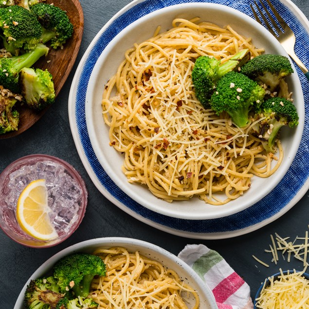Cheesy Cauliflower Pasta with Charred Hazelnut Broccoli - My Food Bag