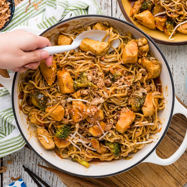 20-Minute Chicken Mee Goreng with Crispy Shallots - My Food Bag