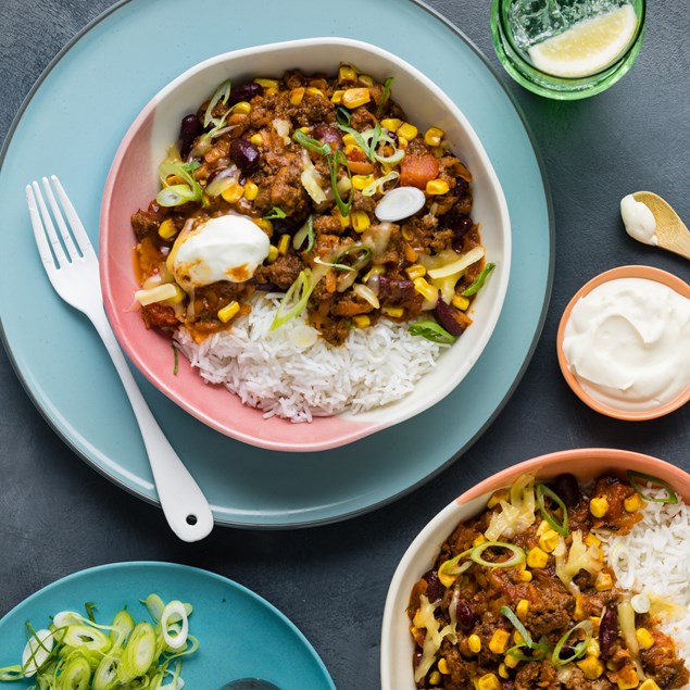 Mexi-Style Beef Chilli Bowls with Cheese & Sour Cream - My Food Bag