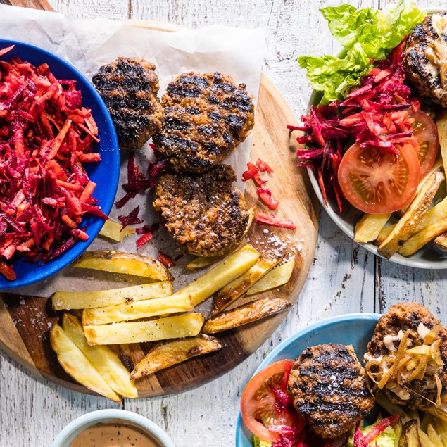 Tasty Texan Lamb Patties with Potato Chips - My Food Bag